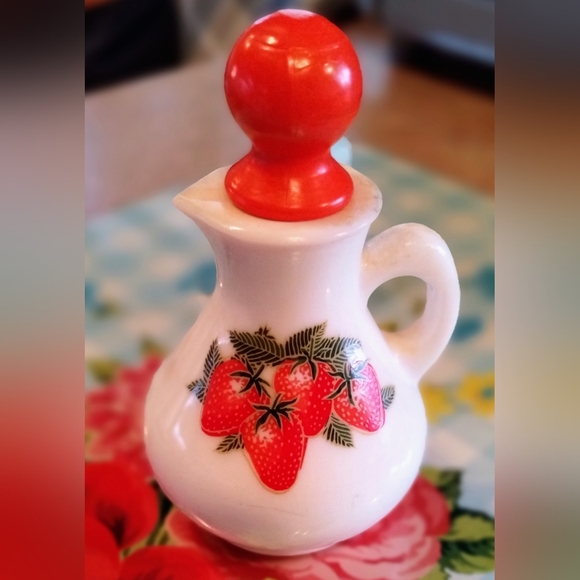 Avon | Accents | Vintage Avon Milk Glass Strawberries And Cream Pitcher ...